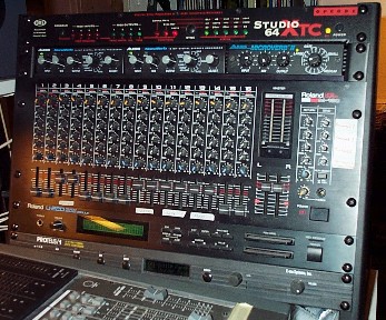 Claes Holmerup's music recording studio